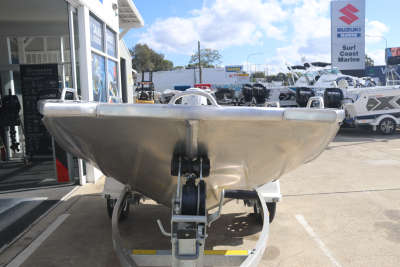 Surfcoast Marine | F390 OUTBACK EXPLORER